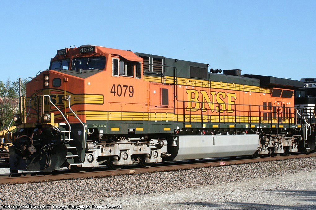 BNSF 4079
